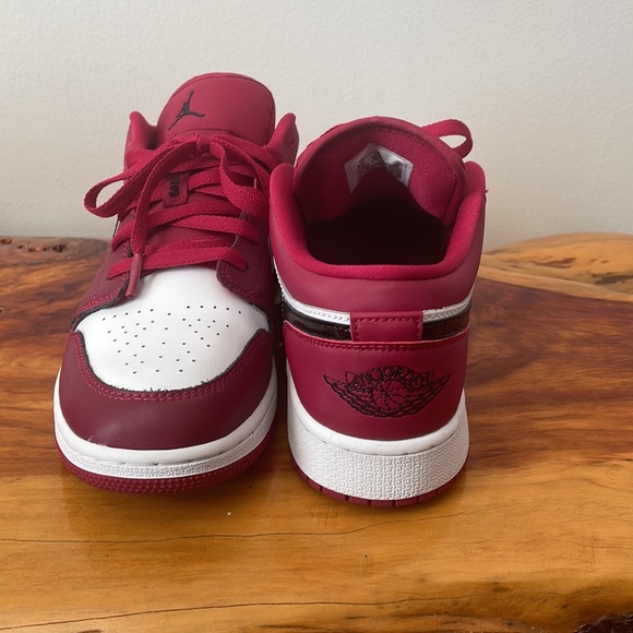 Nike | Shoes | Air Jordan Low Noble Red Gs 65y | Poshmark